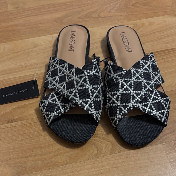 Lane Bryant | Shoes | Nwt Lane Bryant Flat Slide Sandals | Poshmark